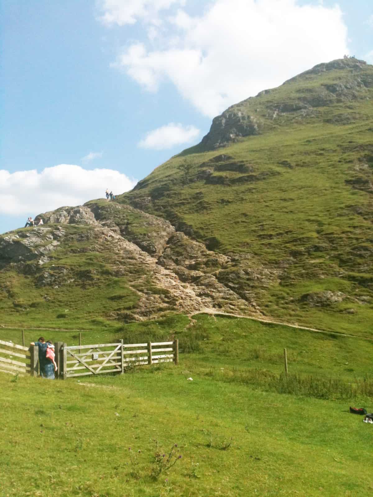 Dovedale in the Peak District : Dannah Cottages